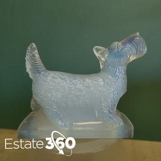 Estate Sale Features: